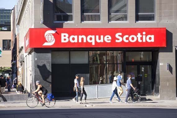 À surveiller: Banque Scotia, Transat A.T., et CCL Industries - Les Affaires