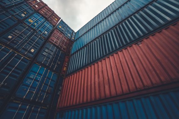 À surveiller: TFI International, Canadian Tire et Bausch Health - Les ...