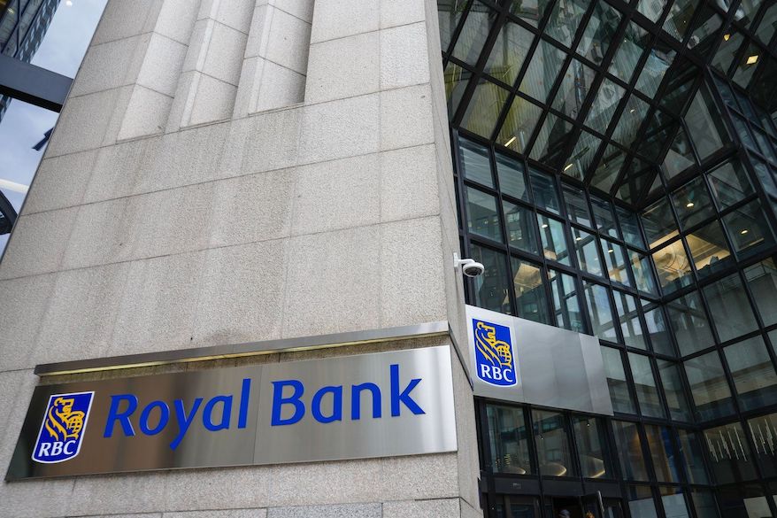 RBC précise les preuves ayant mené au licenciement de sa directrice ...