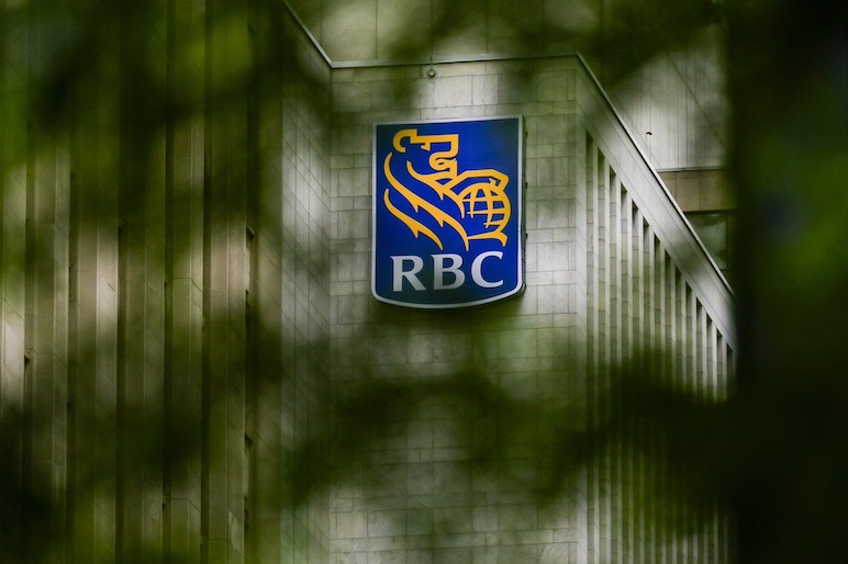 Le bénéfice et les revenus de la Banque Royale ont augmenté au 2T - Les ...