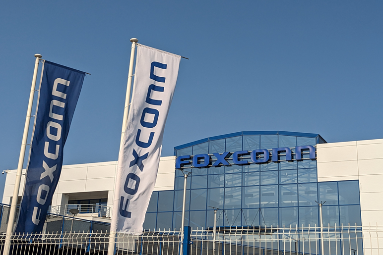 Foxconn affiche une hausse de 24% de son bénéfice net annuel - Les Affaires