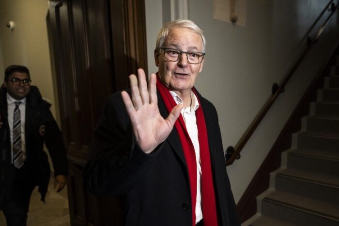 L’astronaute et ancien ministre Marc Garneau est décédé à 76 ans - Les ...