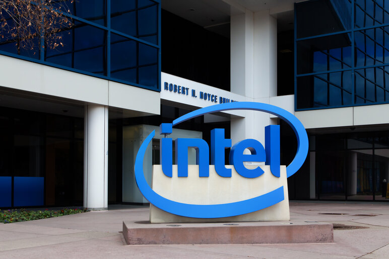 À surveiller: Intel, 5N Plus et Gildan - Les Affaires