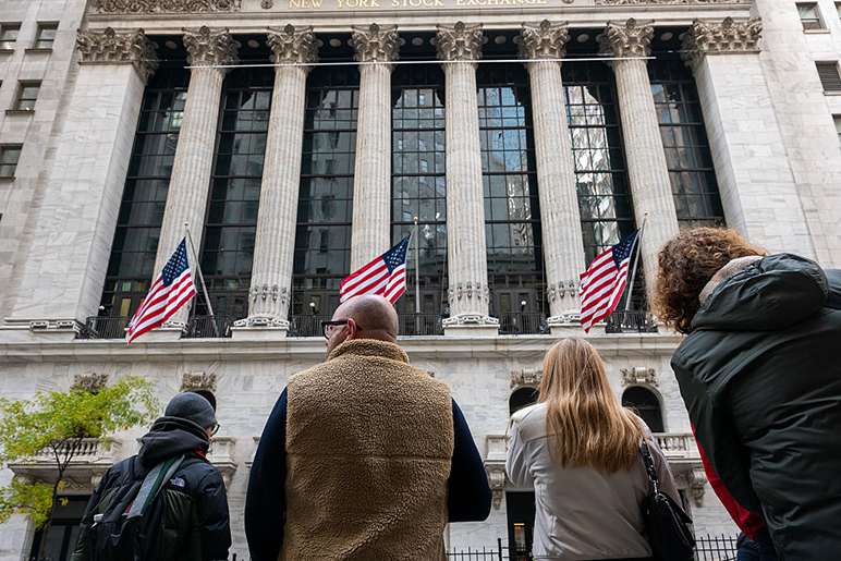 Bourse: Wall Street finit proche de l'équilibre, retenue par les ...