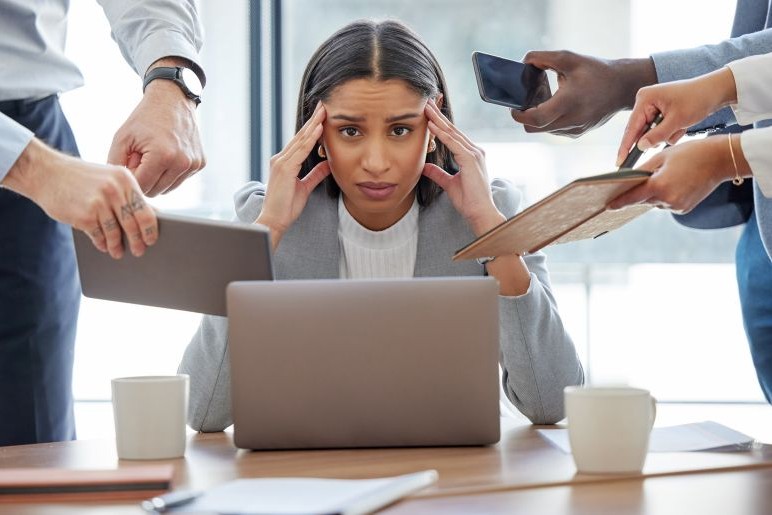 Être partout n’est plus une stratégie de communication - Les Affaires